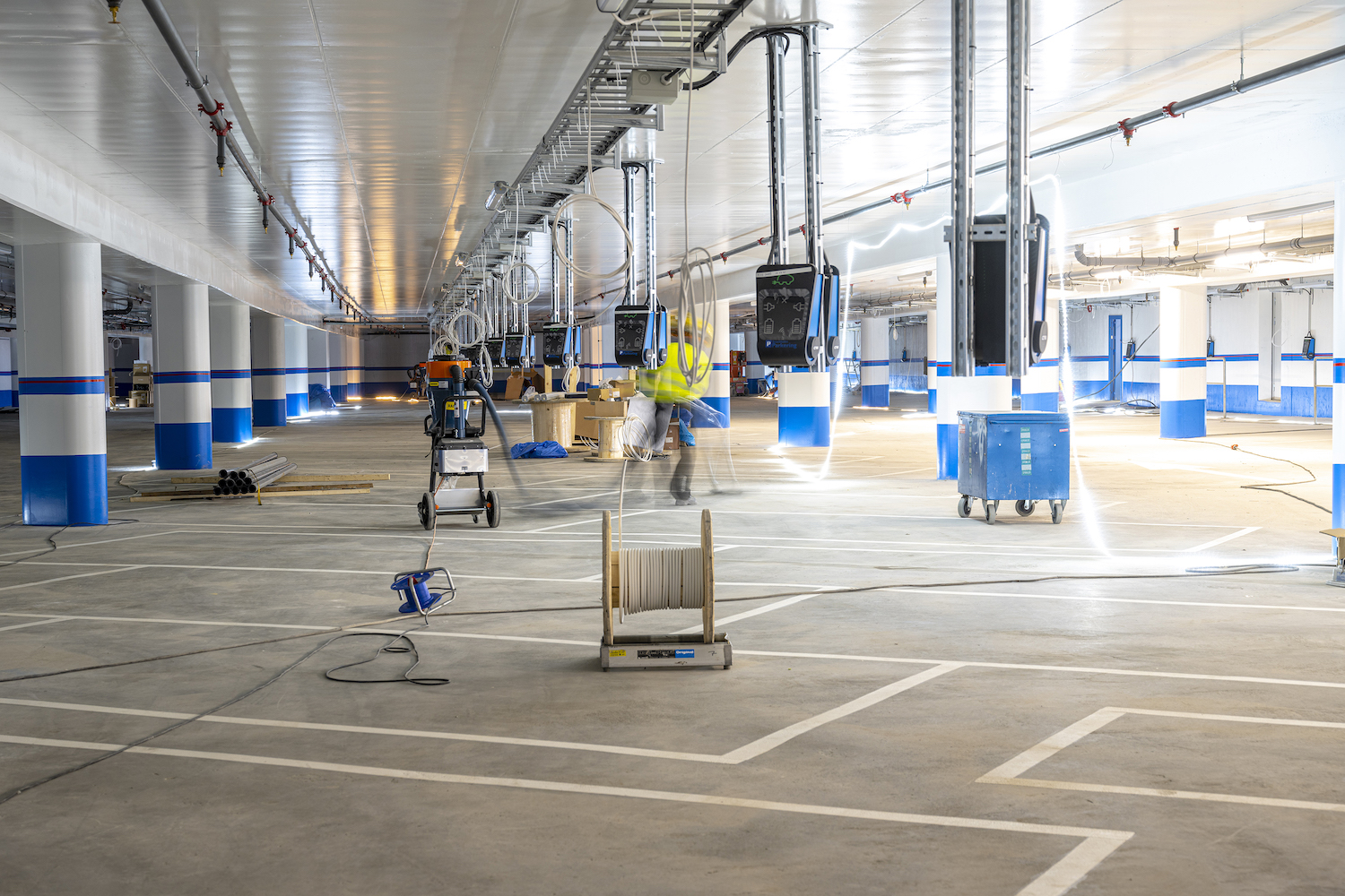 Stockholm får Europas största elbilsgarage - Elbilen