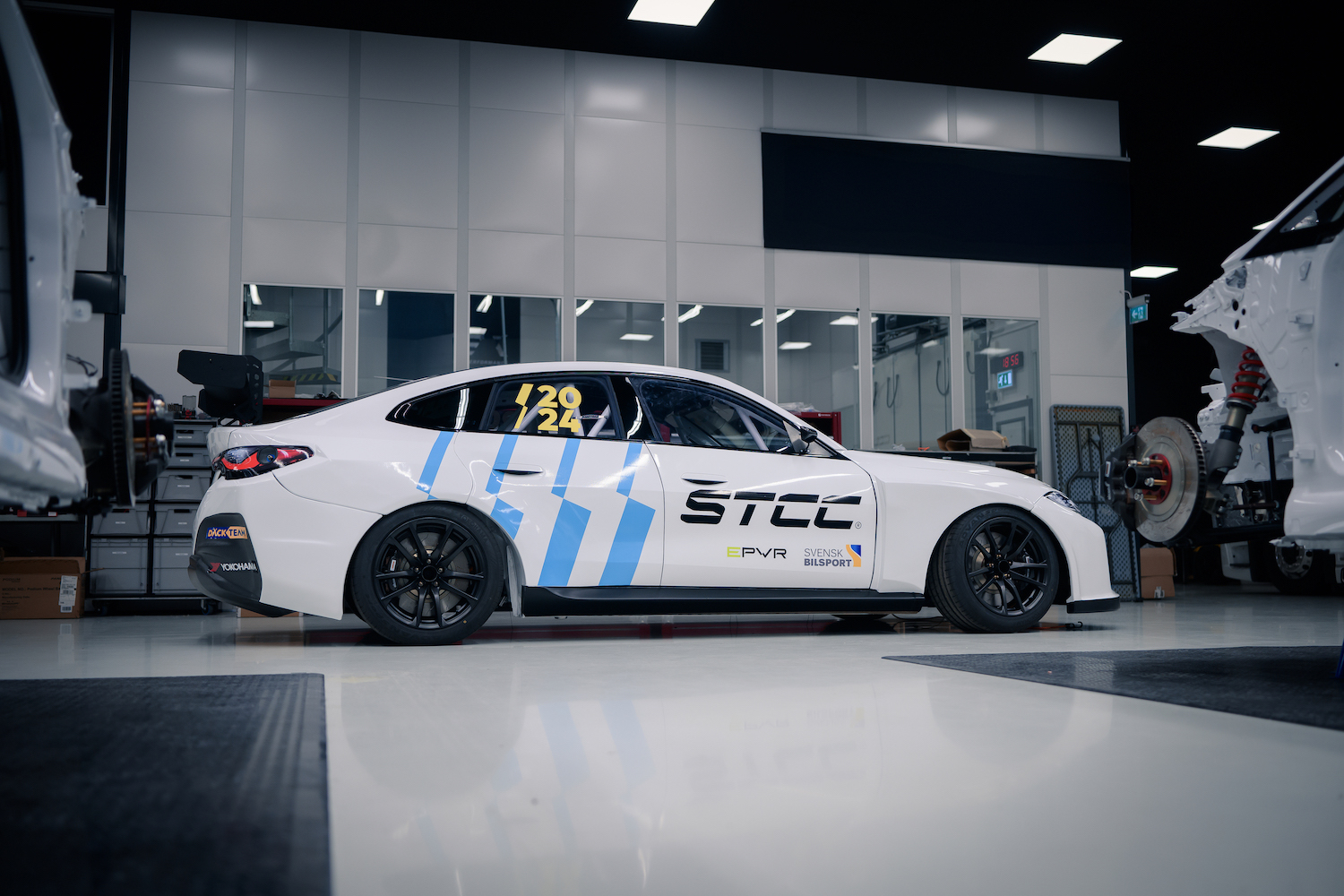 BMW i4 tävlar i eldrivet STCC nästa år - Elbilen