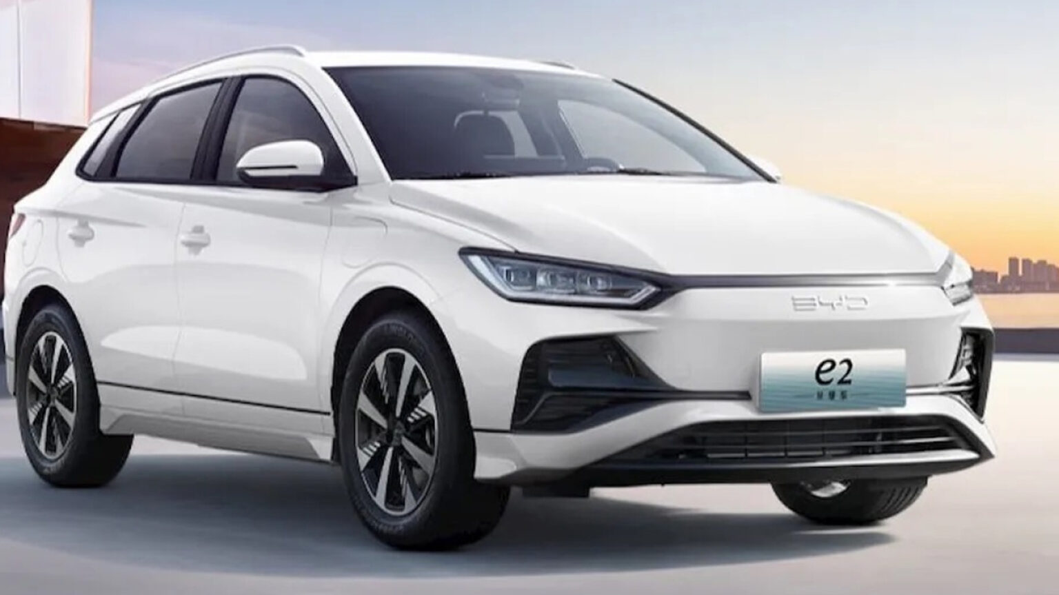 BYD lanserar eldriven familjebil från 135.000 kronor - Elbilen