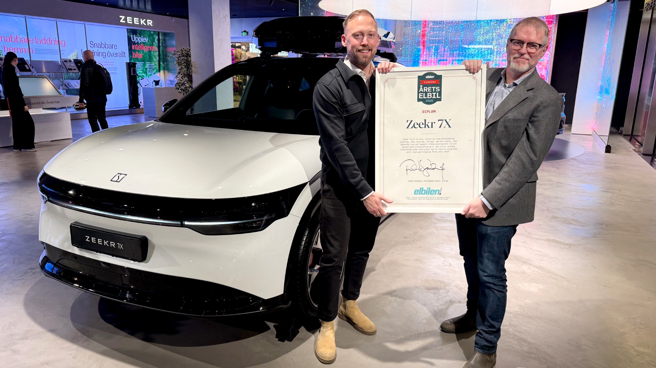 Årets elbil 2025 är Zeekr 7X - Elbilen